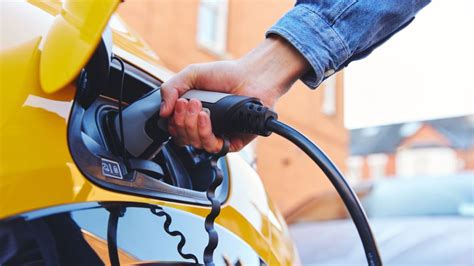 Efficient Ev Charging Session Monitoring Led Marine