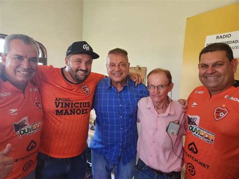 Prefeito de Catalão Adib Elias prestigia jogo da Abecat em Ouvidor Portal Zap Catalão