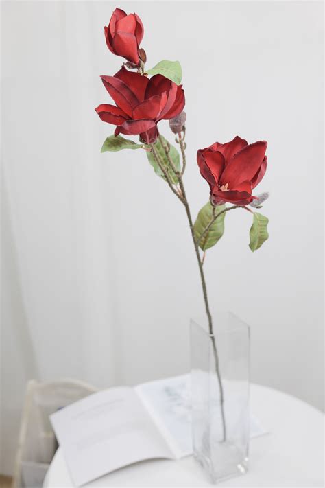 아티플라자 실크플라워 붉은 목련 꽃 가지 82cm 인테리어조화 매그놀리아