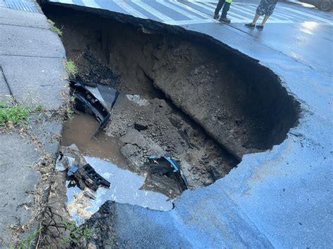 Large Sinkhole Swallows Car St Paul Blvd Shut Down