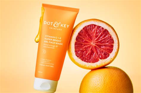 Vitamin C Gel Face Wash With Watermelon By Dot And Key