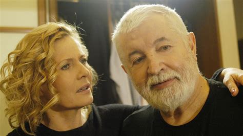 „pozory Mylą” Janusz Majewski Iskrzy Nie Tylko Erotyzmem