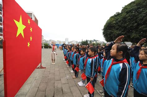 竹山县宝丰镇施洋小学：庆国庆 颂祖国 湖北文明网