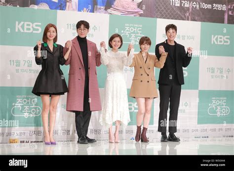 Von Links Koreanische Schauspielerin Park Sol Mi Schauspieler Kang Ji Hwan Schauspielerinnen