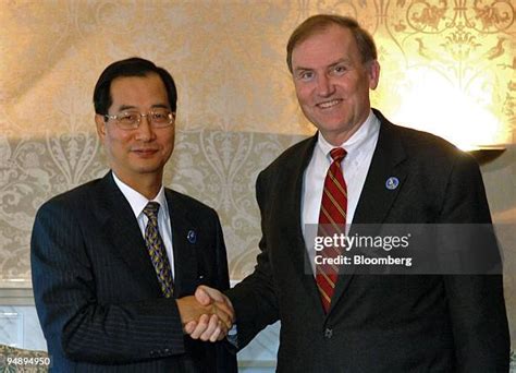 Duck Soo Han Photos And Premium High Res Pictures Getty Images