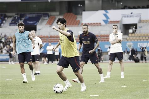 Gols E Melhores Momentos Para Jeonbuk Hyundai X Psg Em Amistoso Internacional