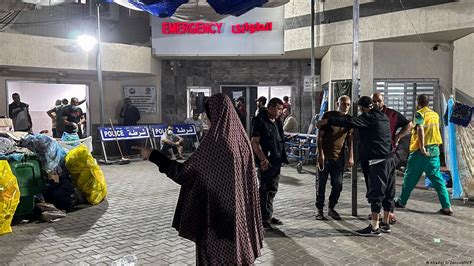 الصحة العالمية فقدنا الاتصال بمستشفى الشفاء بعد مداهمته Dw 20231115