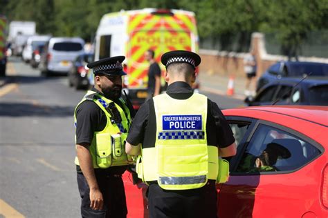 First Oasis Concert Passes Without Any Serious Incidents Greater