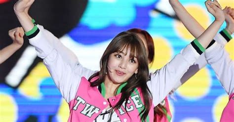 사진 트와이스 지효커다란 눈망울