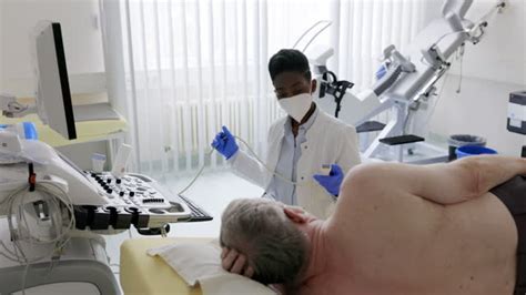 130 Echocardiogram Woman Stock Videos Footage And 4k Video Clips