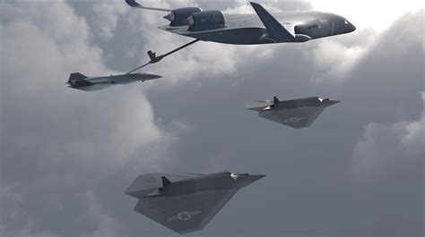La Fuerza Aérea De Los Estados Unidos Brinda Apoyo Para La Aeronave De