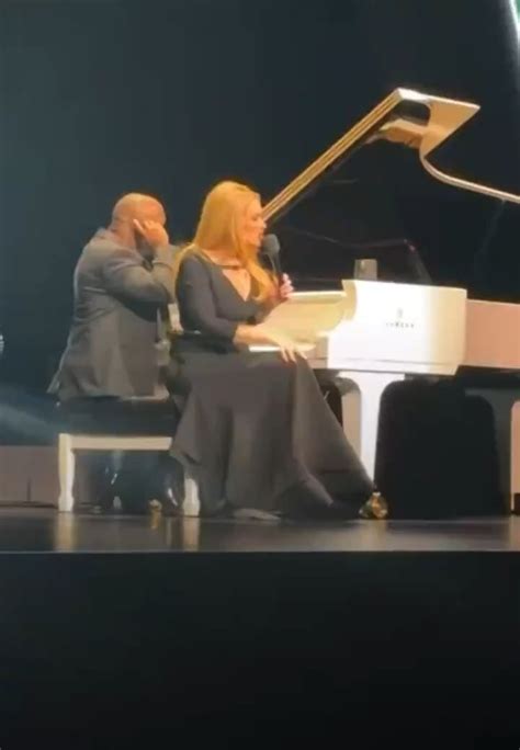 Adele Goes Off On Audience Member Who Yelled “pride Sucks” At Her