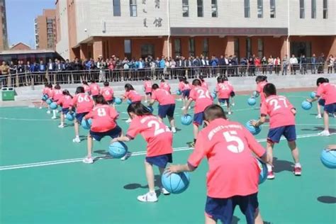 鄂尔多斯市足球观摩会在康巴什第四小学召开 鄂尔多斯教育在线