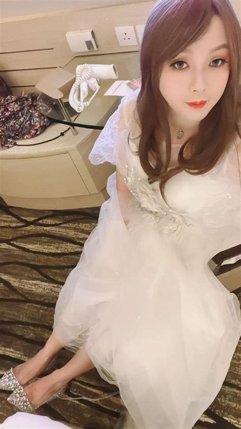 Katelau69 On Twitter 好耐冇試過着婚紗 香港偽娘 女装男子 Trans Crossdress Tranny