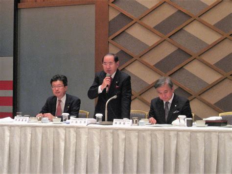自民党の税理士制度改革推進議員連盟の総会に出席しました。 日本税理土政治連盟