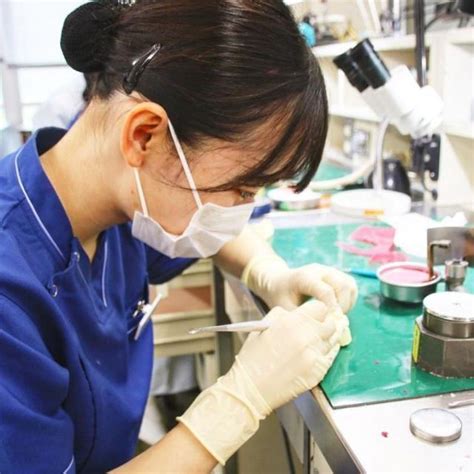 【衛生士学科】本格器材で歯石除去！※定員あり／東邦歯科医療専門学校のオープンキャンパス情報と予約申込【スタディサプリ 進路】