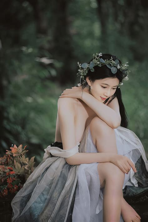 Hyun S Gallery