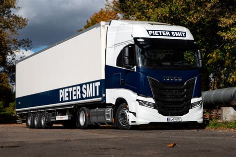 20 Sztuk Iveco S Way Do Bardzo Specyficznej Pracy Festiwale Zimy I Dalekie Kraje 40ton