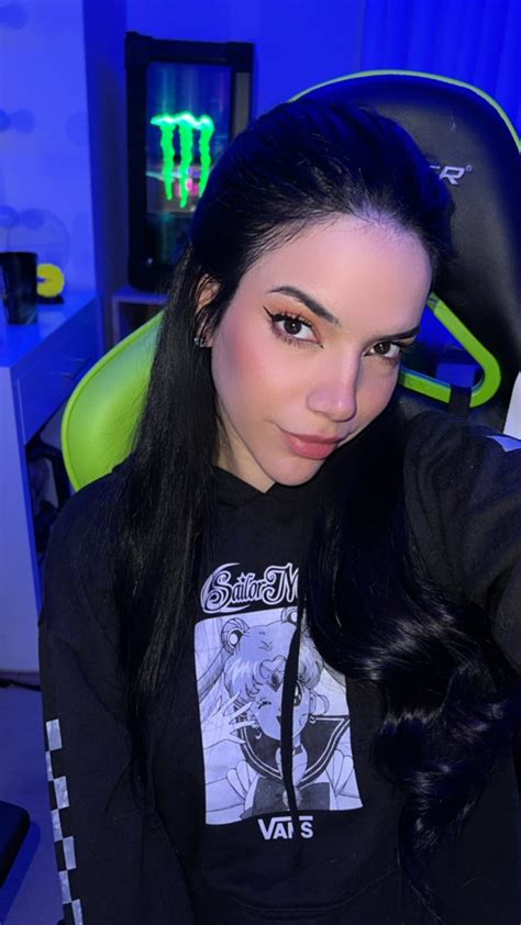 Sexys Tv Mx On Twitter Rt Lecpkim Ya En Vivo Por Twitch Tv