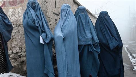 Taliban Orders Afghanistan Women To Wear Burkas In Public Igbere Tv
