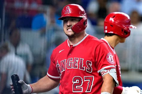 Angels Mike Trout Unconcerned About Rare Back Condition Orange