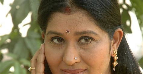 Fsi Indian Sex Blog Kavitha In Yellow Saree