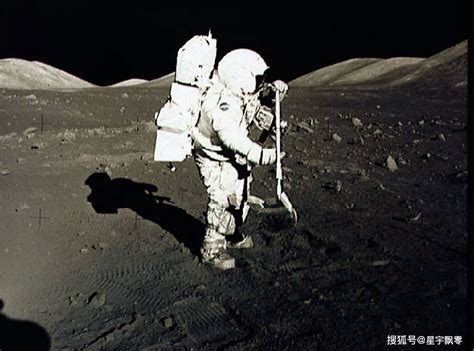 嫦娥五号奔月，将取月球最年轻岩石，为何各国科学家都想得到？ 搜狐大视野 搜狐新闻