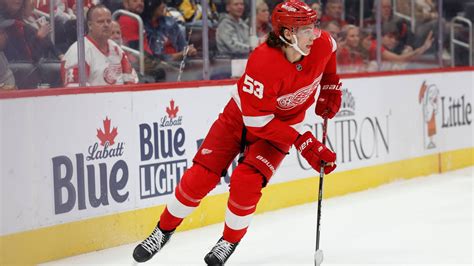 NHL: Moritz Seider mit zwei Vorlagen beim Sieg der Detroit Red Wings ...