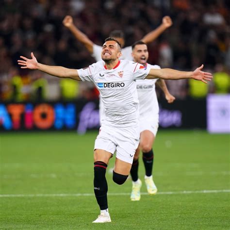 Il Siviglia Vince Leuropa League Sconfitta La Roma Ai Calci Di Rigore