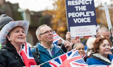 Brexit Latest French Economist Says Terrified Brussels Is Trying To