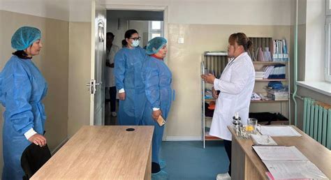 “ЭРҮҮЛ МЭНДИЙН ТУСЛАМЖ ҮЙЛЧИЛГЭЭНИЙ ЧАНАР АЮУЛГҮЙ БАЙДАЛ” СУРГАЛТ БОЛЛОО Эрүүл мэндийн