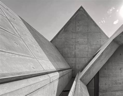 Prism House By Matra Architects Is A Refined Excerpt Of Residential Architecture