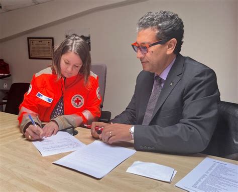 La Croix Rouge Et Le Lions Club Chartres Jean Moulin S Associent Pour