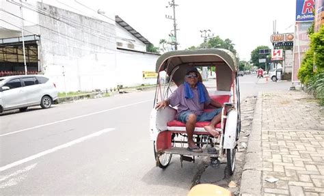 Ribuan Becak di Solo Megap-Megap Tak Seeksis di Jogja, Pemkot Tak Punya Solusi? - Espos.id ...