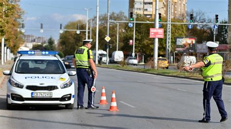 Една печатница за пари МВР вече отнема повече контролни точки за