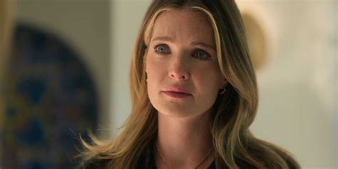 Sirens Ending Explained Why Simone Makes That Big Decision About