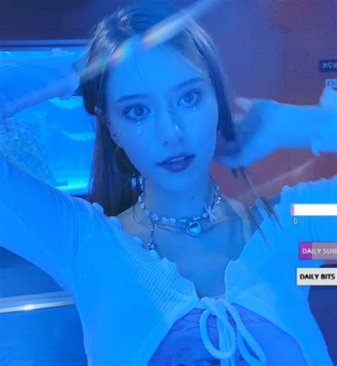Lyasya эксклюзивный контент на Boosty