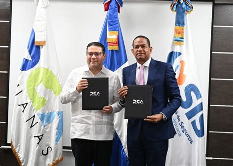 Julio César Valentín Es El Nuevo Superintendente De Seguros