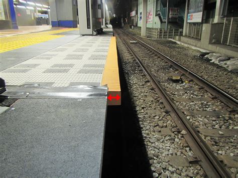 鉄道駅バリアフリー料金制度を活用しホームドアの全駅整備などを確実に推進します相模鉄道 相鉄グループ