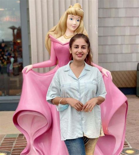 Iqrar Ul Hassan Host With Farah Yousaf His Second Wife On Vacation