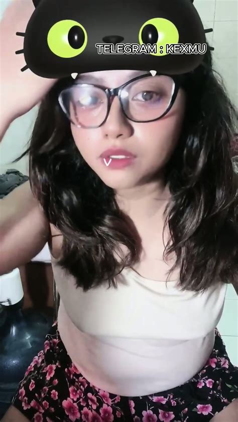 Uting Dedek Gemes Tocil Kacamata Bebe Eporner