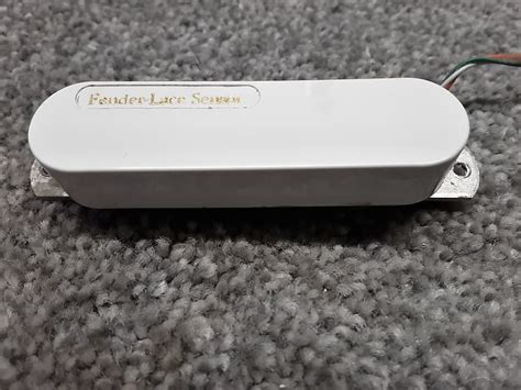 Fender Lace Sensor Gold Pickup White Reverb