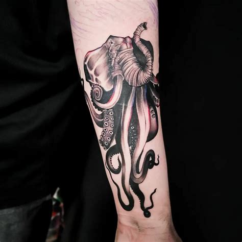 Octopus Tattoos What Do They Really Mean 12 Amazing Designs To