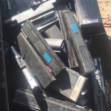 Jual Baterai Batterai Batteri Battery Bekas Laptop Isi Cell Kab Mojokerto Tokopedia