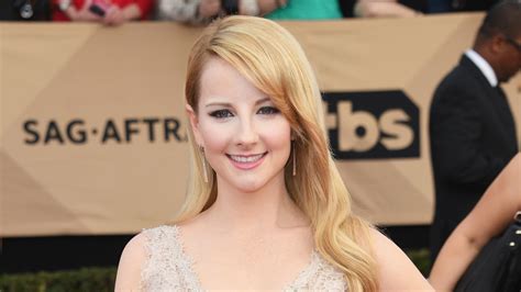 Big Bang Theorys Melissa Rauch Pregnant After Miscarriage The Star