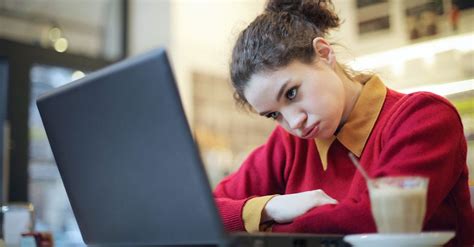 Raise Your WiFi Router Off The Ground 5 Simple Tips To Get Faster WiFi