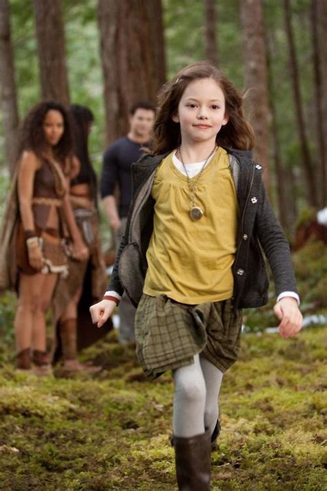Renesmee Carlie Cullen The Twilight Saga