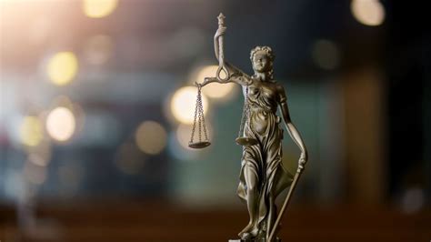 Hr Magazine Lidl Worker Wins £50000 In Sexual Harassment Tribunal