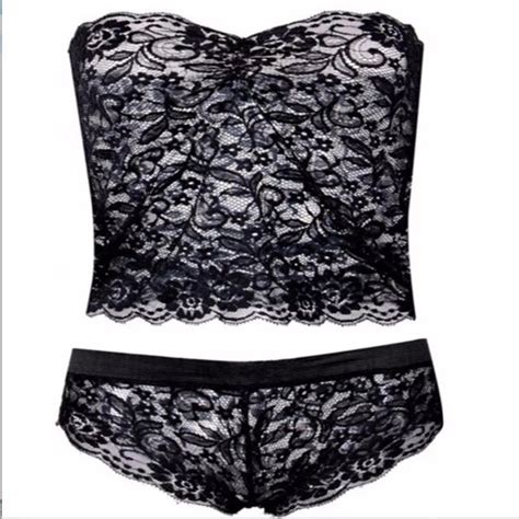 Erotische Lingerie Set Van Zwart Kant Boxer Met Een Buster Beha Sexy