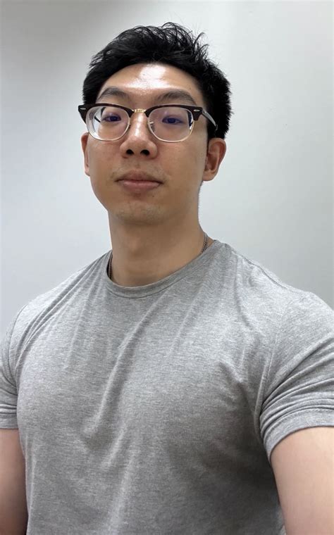 So Hot And Always In His Thick Glasses 🤓 Guyswiththickglasses On Tumblr